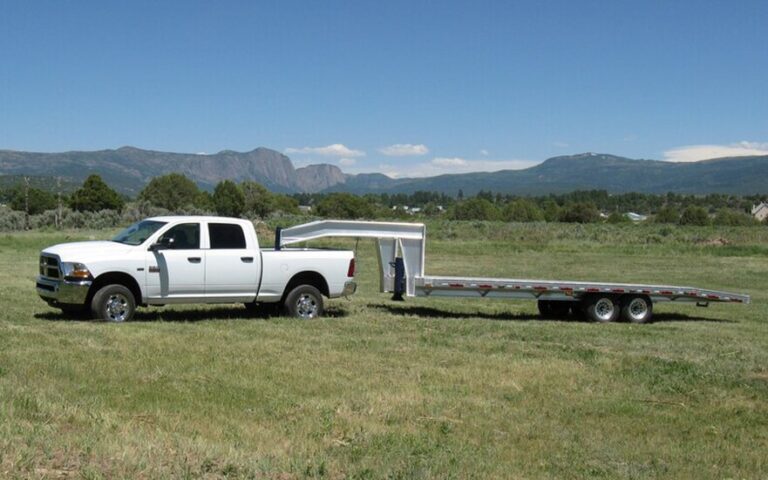 What Is a Gooseneck Trailer? – A&B Truck and Trailer